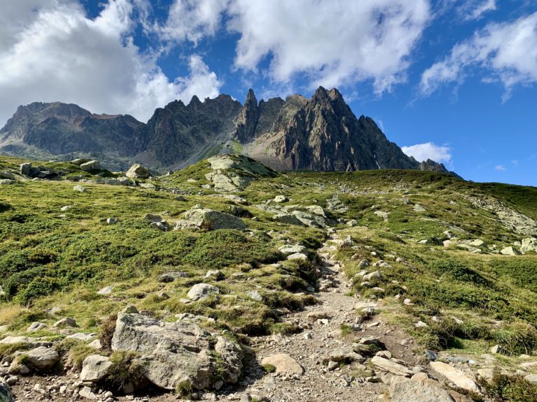 Randonnée dans la Réserve Naturelle des Aiguilles Rouges – Chamonix ...